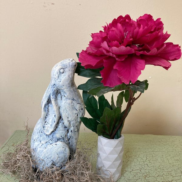 Rabbit Garden Statue - Etsy