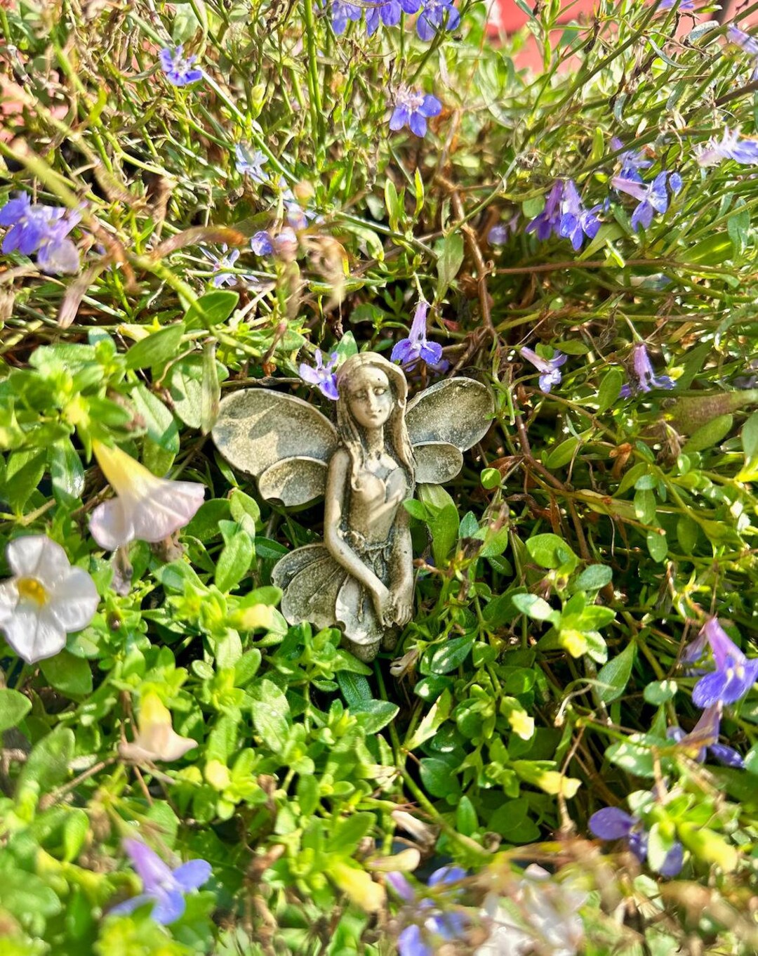 Mini Fairy Statue Kneeling Fairy Hanging Garden Statue Handmade ...