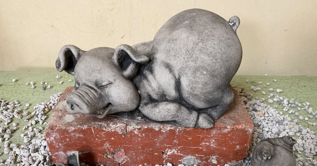 Happy Pig Statue Large Sleeping Pig Garden Statue Pigs Gifts Farmhouse ...