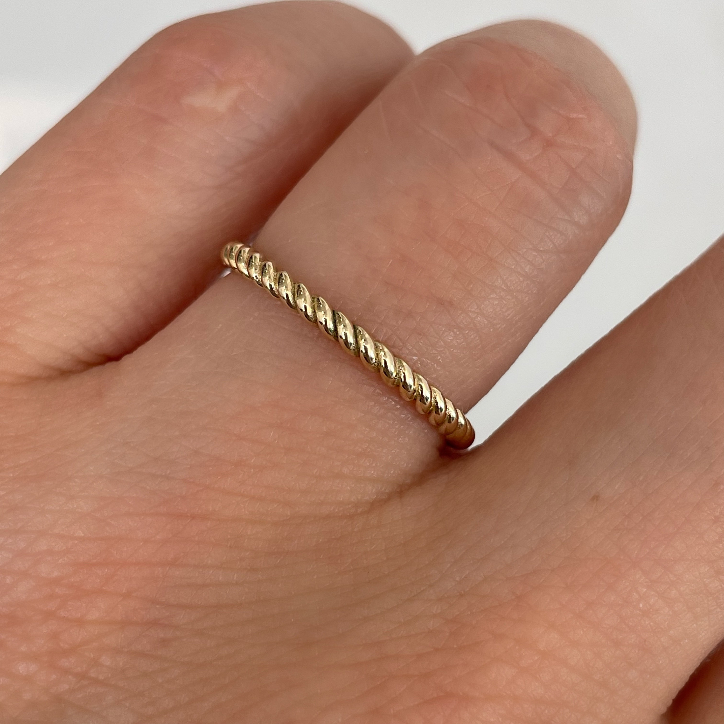 14k Solid Gold Twist Ring Gold Twisted Rope Thin Stacking - Etsy