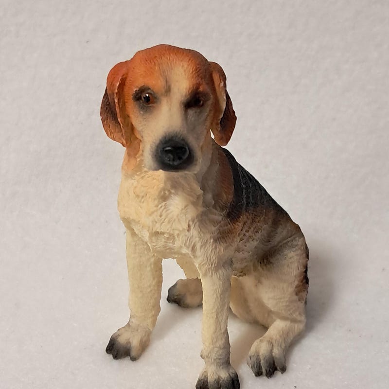 Beagle Statue - Etsy