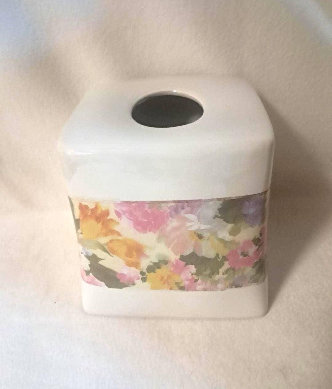 White Ceramic Tissue Box Cover - Etsy