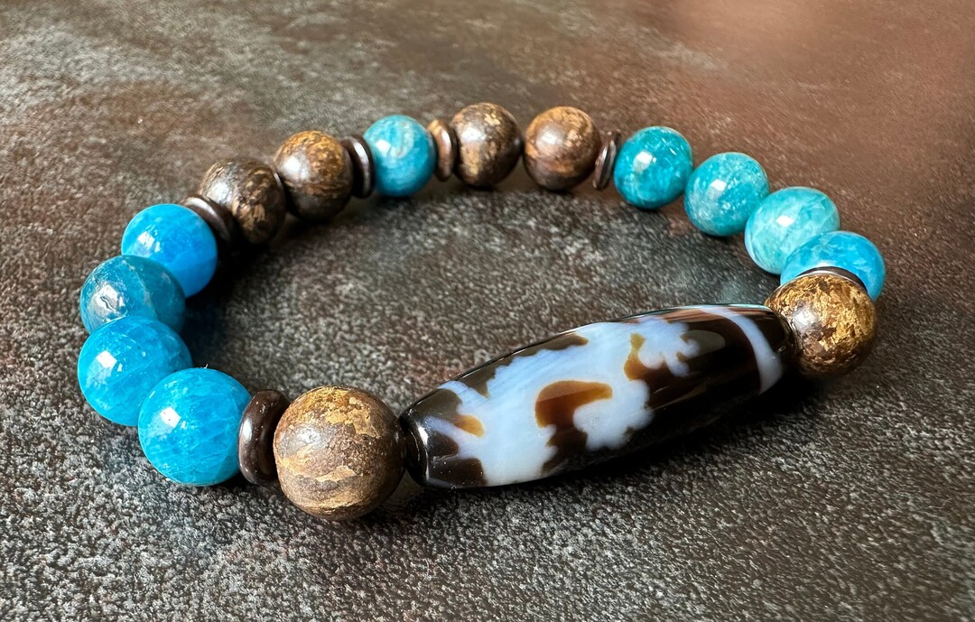 Dzi Stone Dragon From Tibet, Dzi Bead Bracelet, Apatite is Suitable for ...