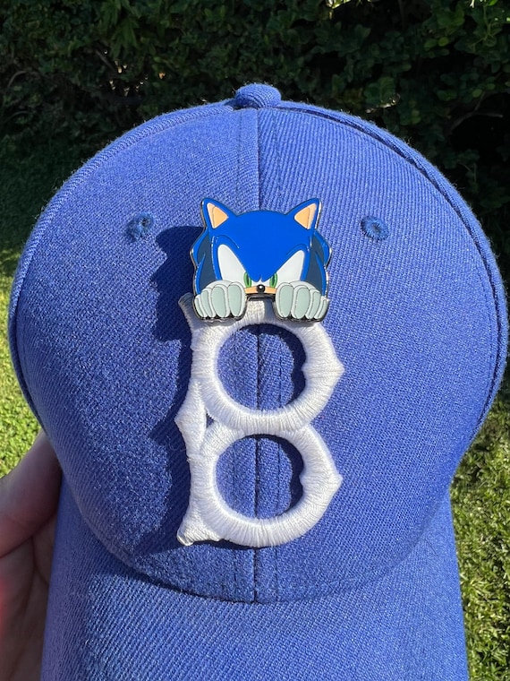 Sonic Peeker Hat Pin - Etsy