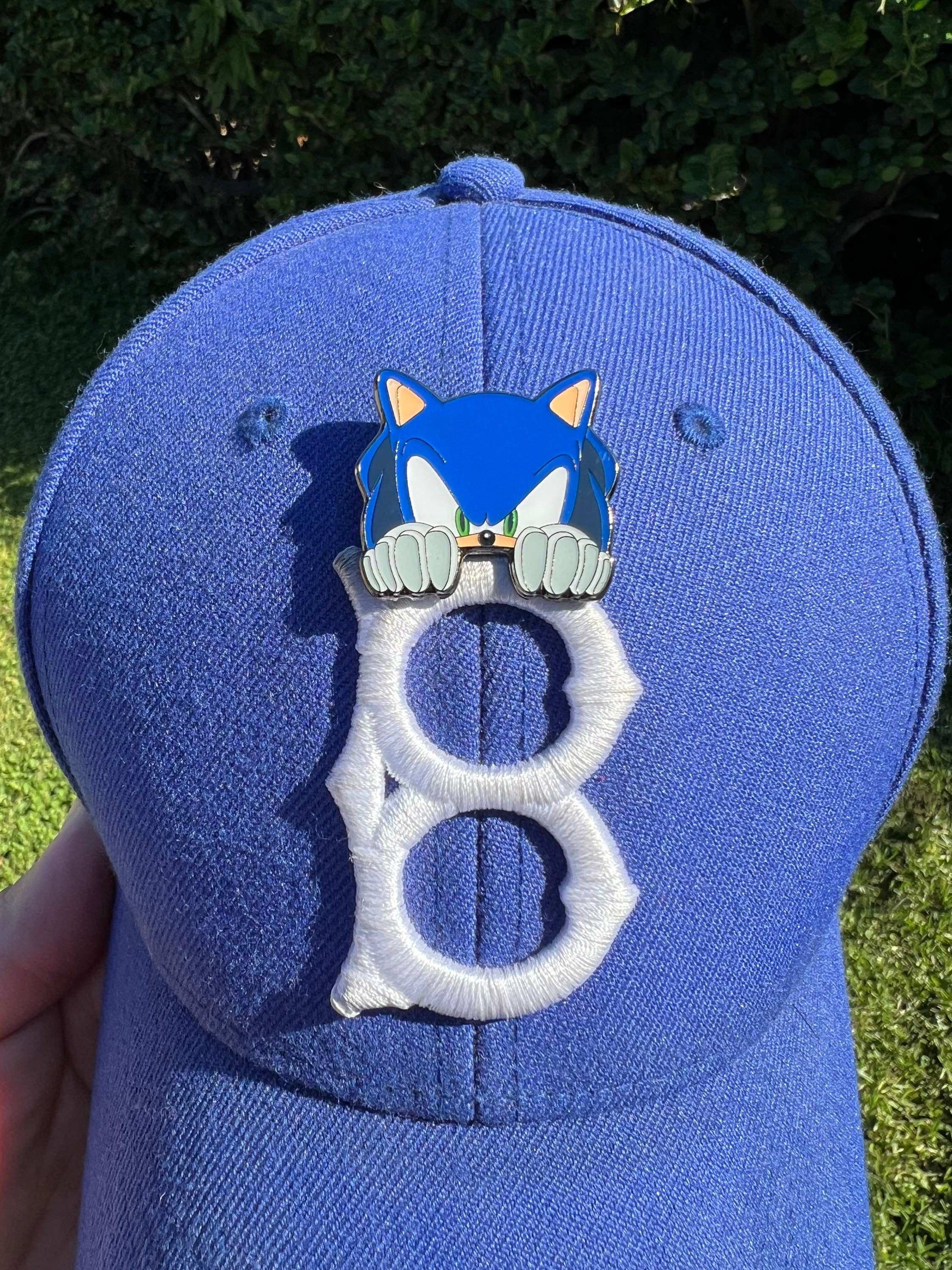 Sonic Peeker Hat Pin - Etsy
