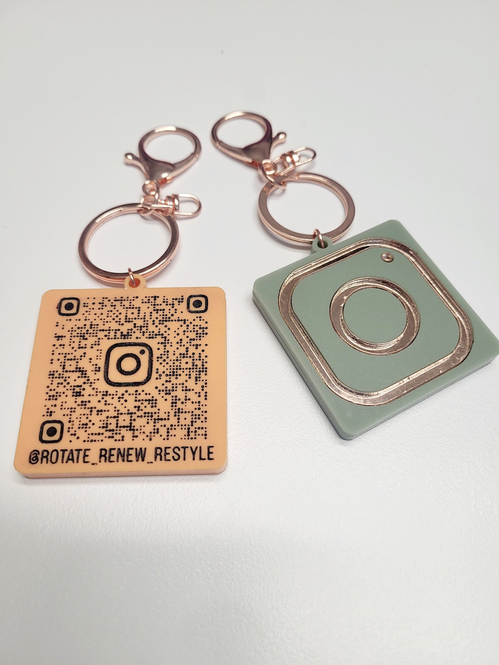 QR Code Keyrings - Etsy