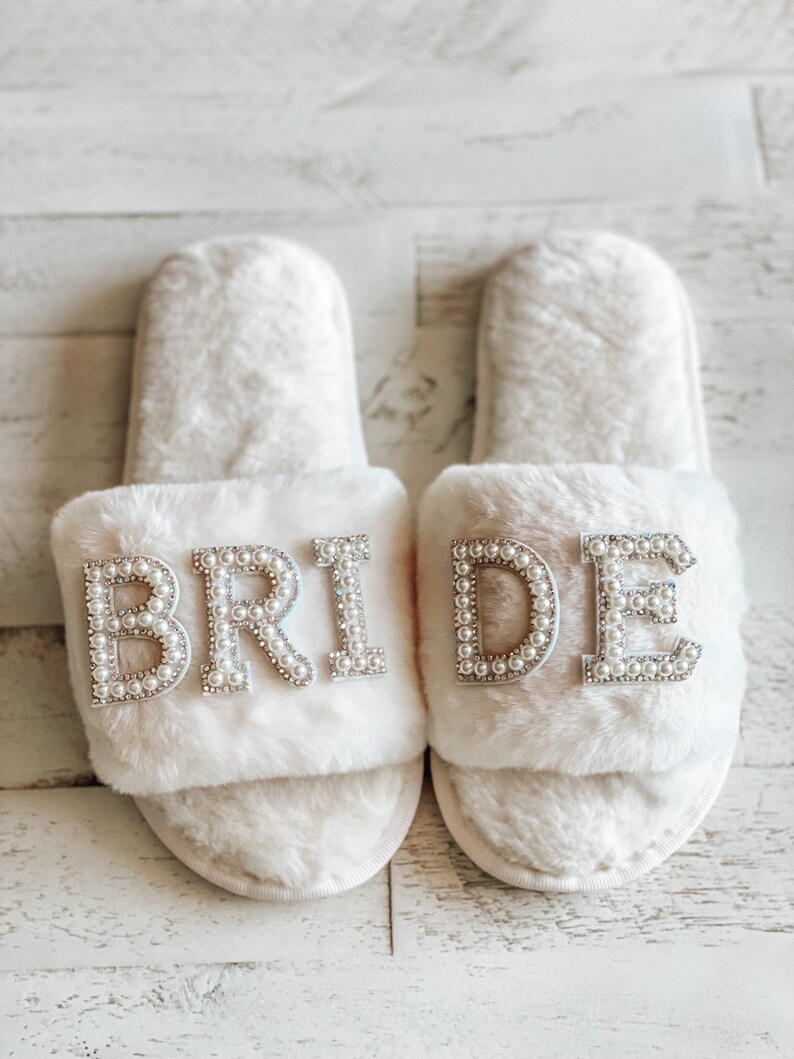 Customized Pearl Slippers in White | Bridal Gifts - Etsy