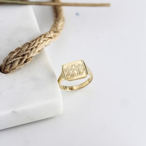 Square Monogram Ring-personalized Signet Ring-personalized Jewelry-monogram Jewelry-gifts for ...