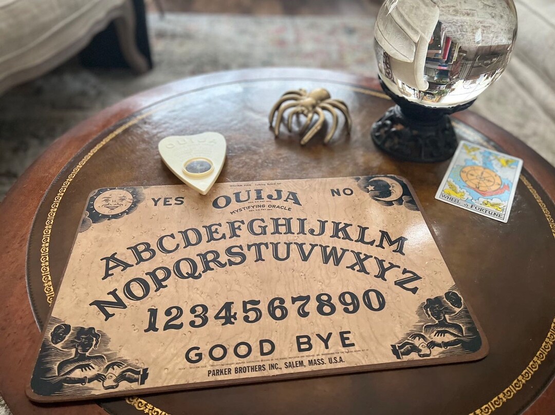 Vintage Mystifying Oracle Ouija Board by William Fuld, Parker Brothers ...