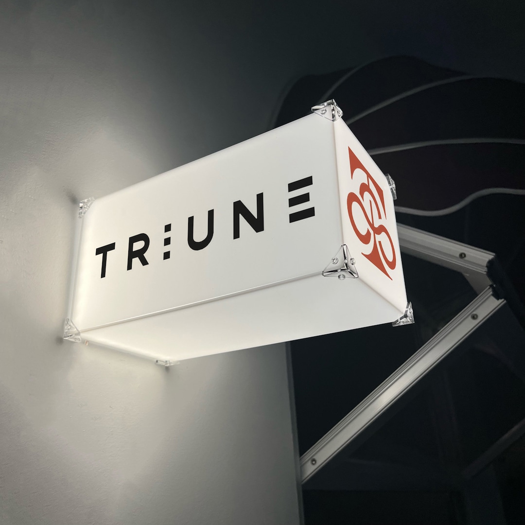 Advertising Light Box Signs, Illuminated Signs, Custom Outdoor Light ...