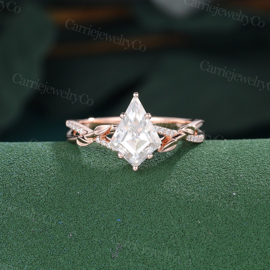 Kite Cut Moissanite Engagement Ring Vintage Rose Gold Diamond Ring Art Deco Bridal Ring Delicate ...