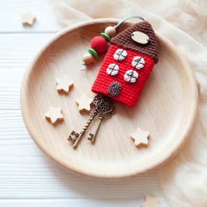 Key Cover Crochet Pattern PDF, Cozy Key Holder Tiny House, Key Chain ...