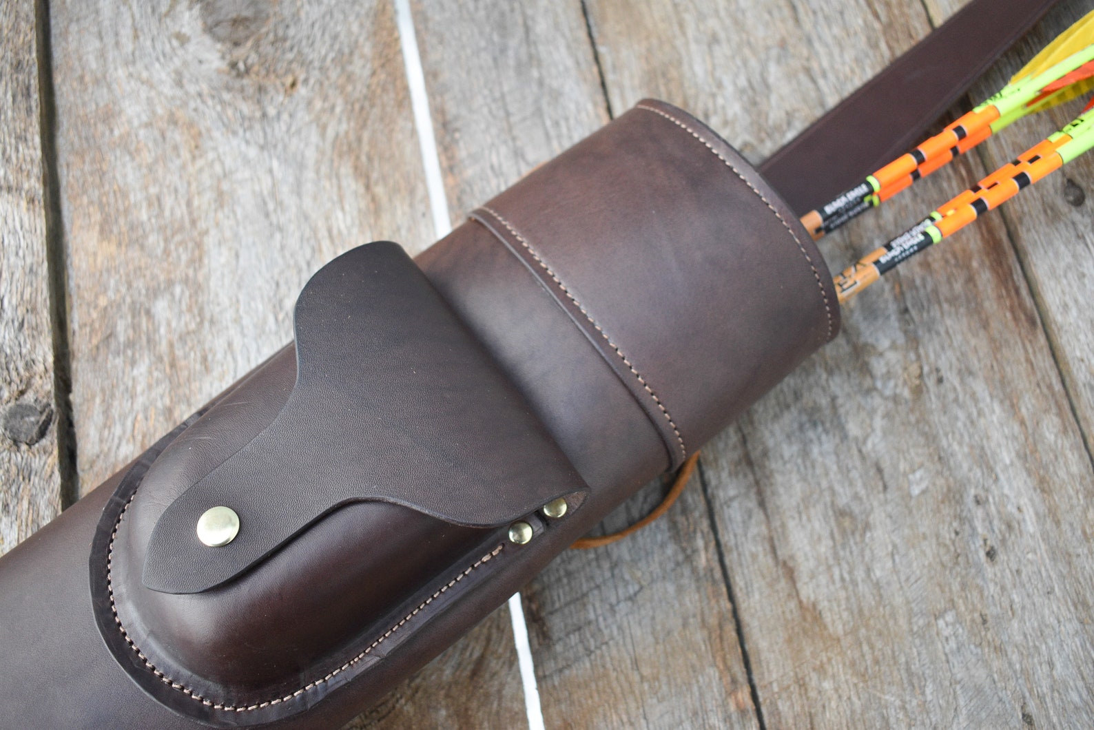 Magnus Style, Leather BACK Quiver for Traditional Archery With Pocket ...