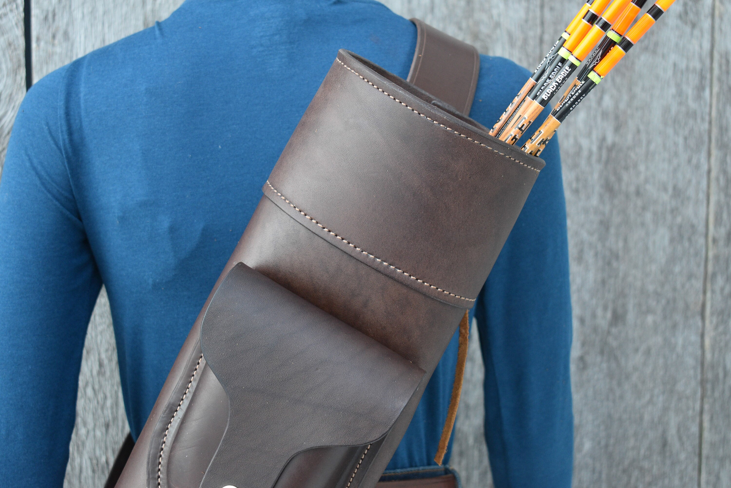 Magnus Style, Leather BACK Quiver for Traditional Archery With Pocket ...
