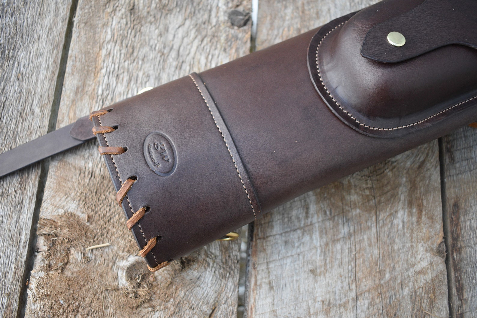 Magnus Style, Leather BACK Quiver for Traditional Archery With Pocket ...