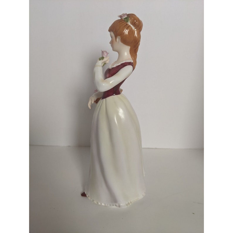 Vintage MARURI MASTERPIECE Figurine Woman With Flowers Bone China ...
