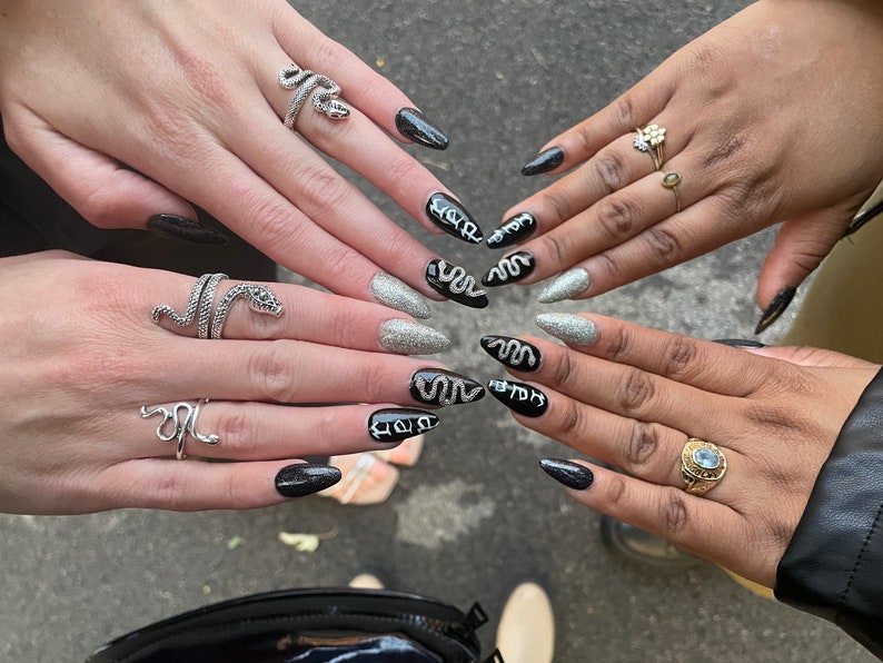 Reputation Era Taylor Swift Nails - Etsy