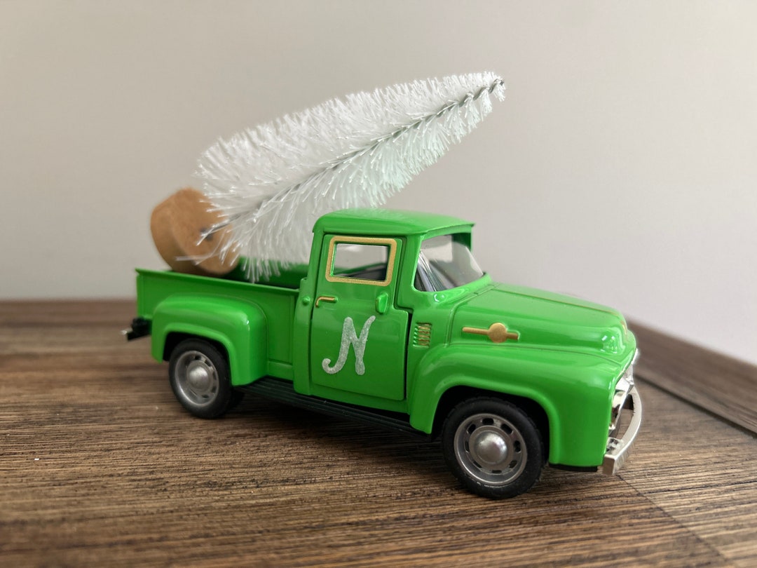 Grinch Decor Grinch Tiered Tray Decor Grinch Christmas Decor Christmas ...