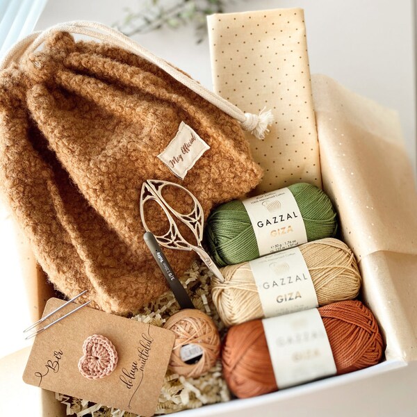 Crochet Gift Box - 60+ Gift Ideas for 2024