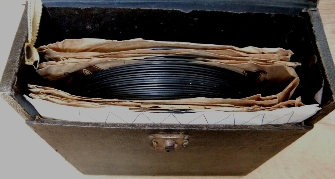 Rare, Vintage / Antique 10" Shellac / Wax Records Joblot in Wooden Case ...