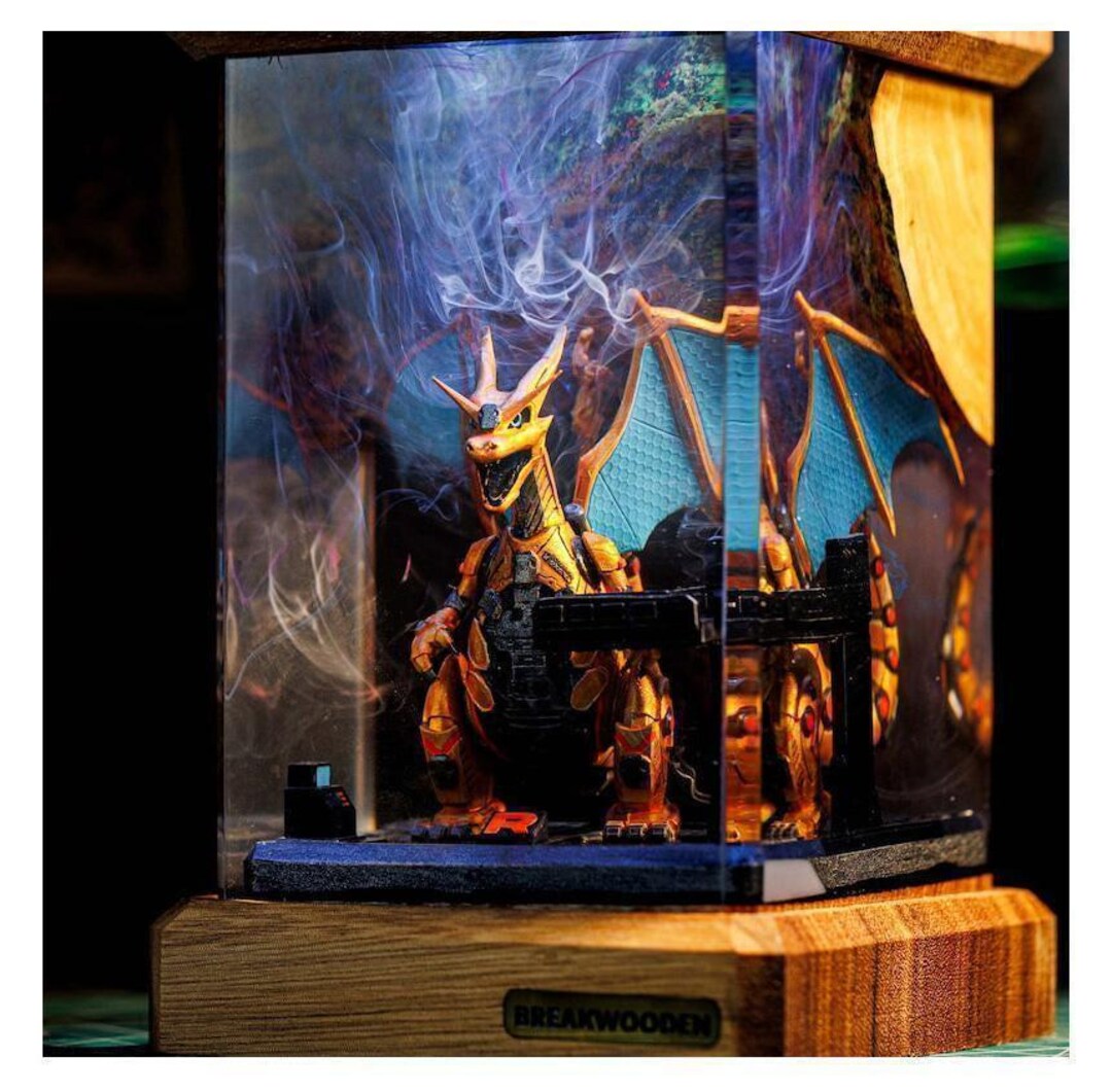MECHA CHARIZARD Resin Lamp, Custom Anime Diorama Night Light, Easter ...