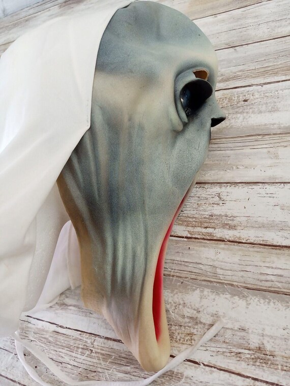Vintage 1995 Scream Ghostface Ghoul Mask Paper Magic … - Gem