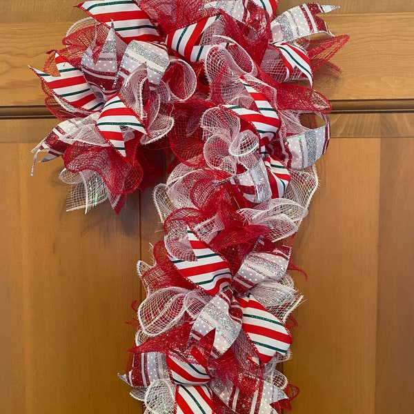 Candy Cane Wreath - Etsy