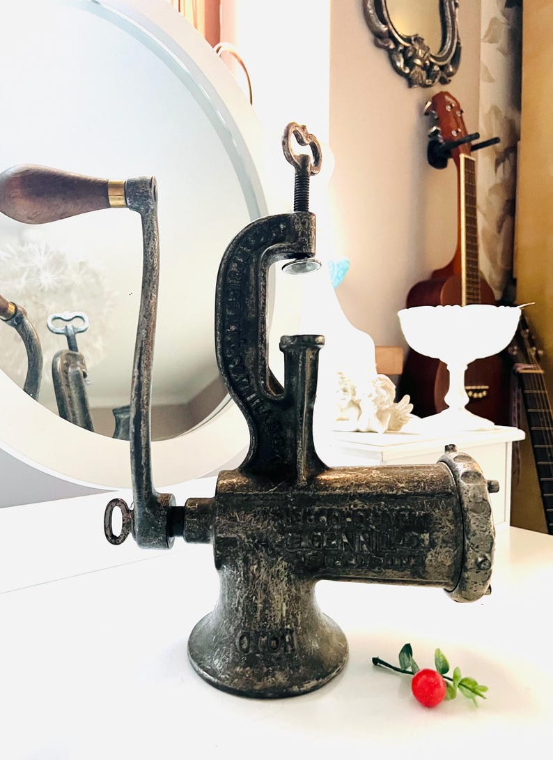 Antique American Meat Grinder, Vintage USA No 10, Manual Meat Chopper ...