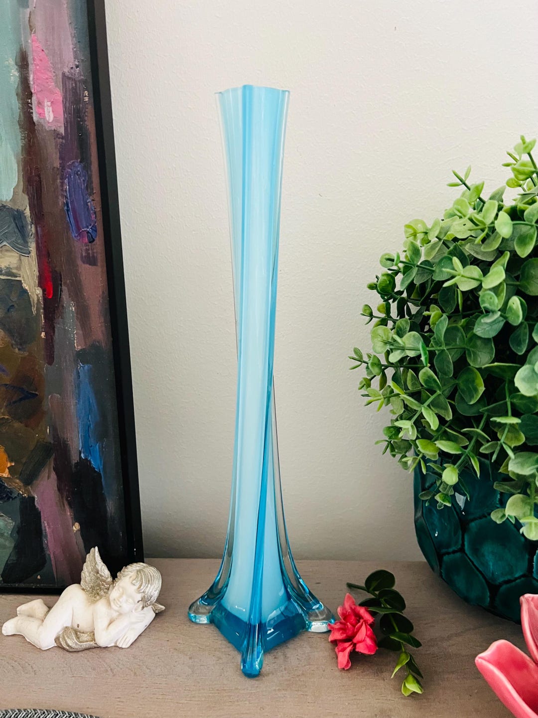 Vintage Opaline Milk Glass Beautiful Vase..blue Milk Glass Vase ...