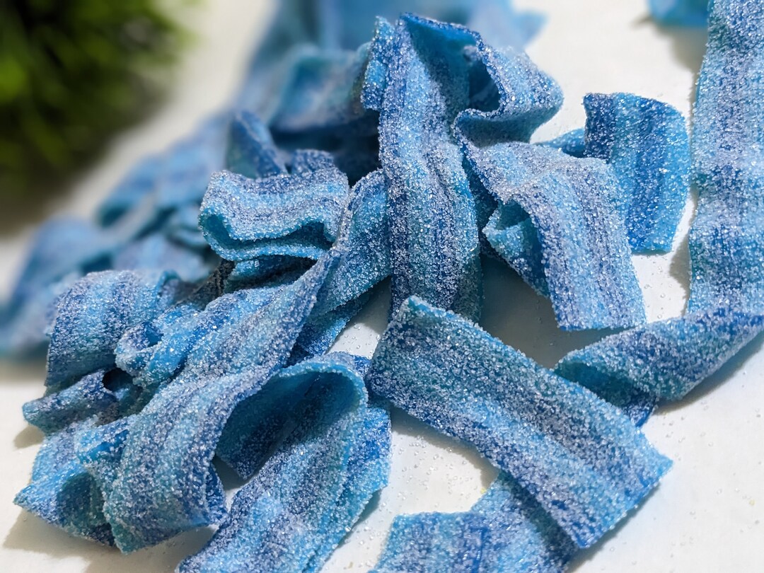 Lil' Sugar Mama's 12 Berry Blue Pucker Your Mother SOUR Belts Candy ...