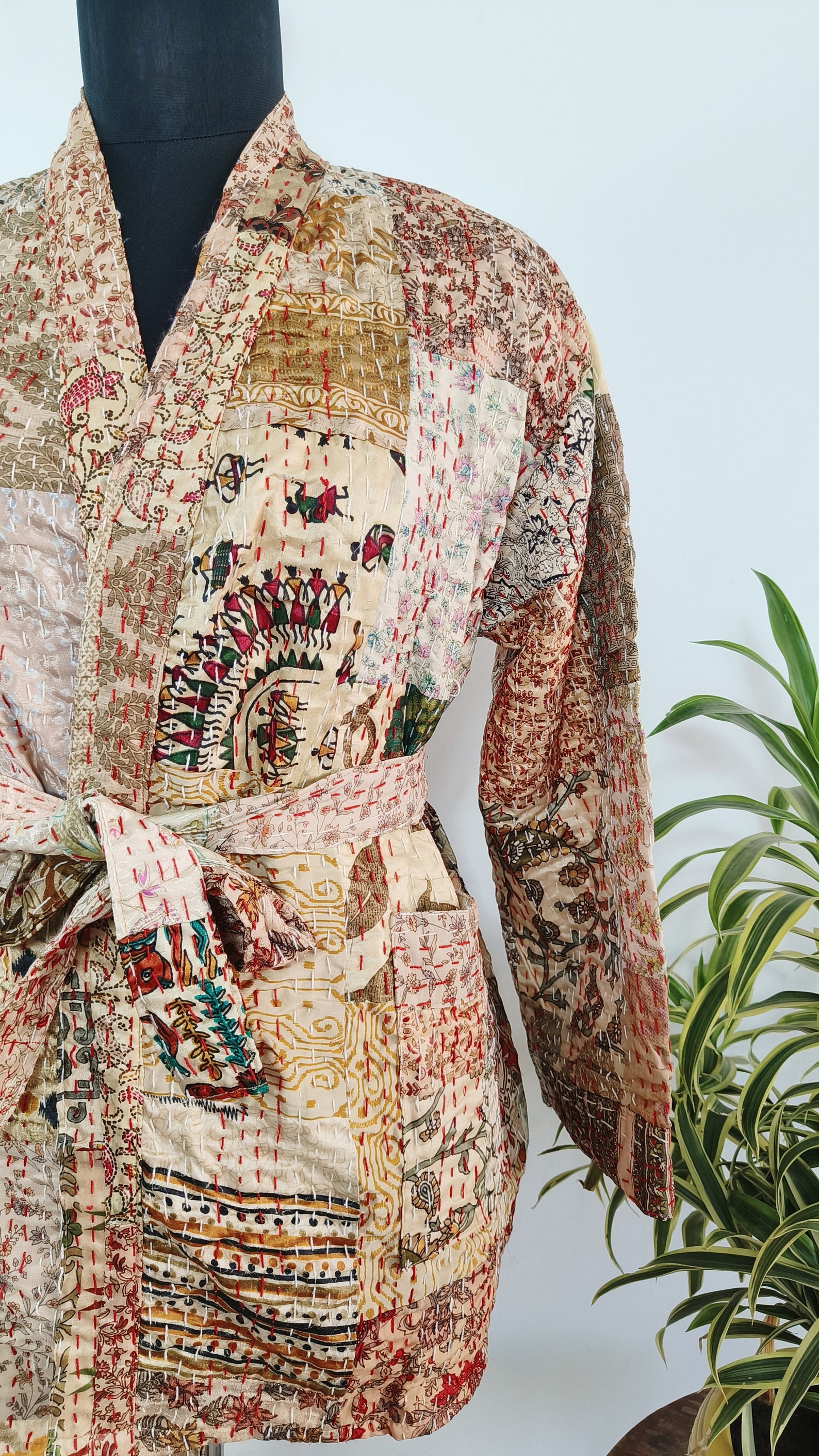 Short Silk Kimono Style Short Jacket With Pockets and Tie-up in Biege ...