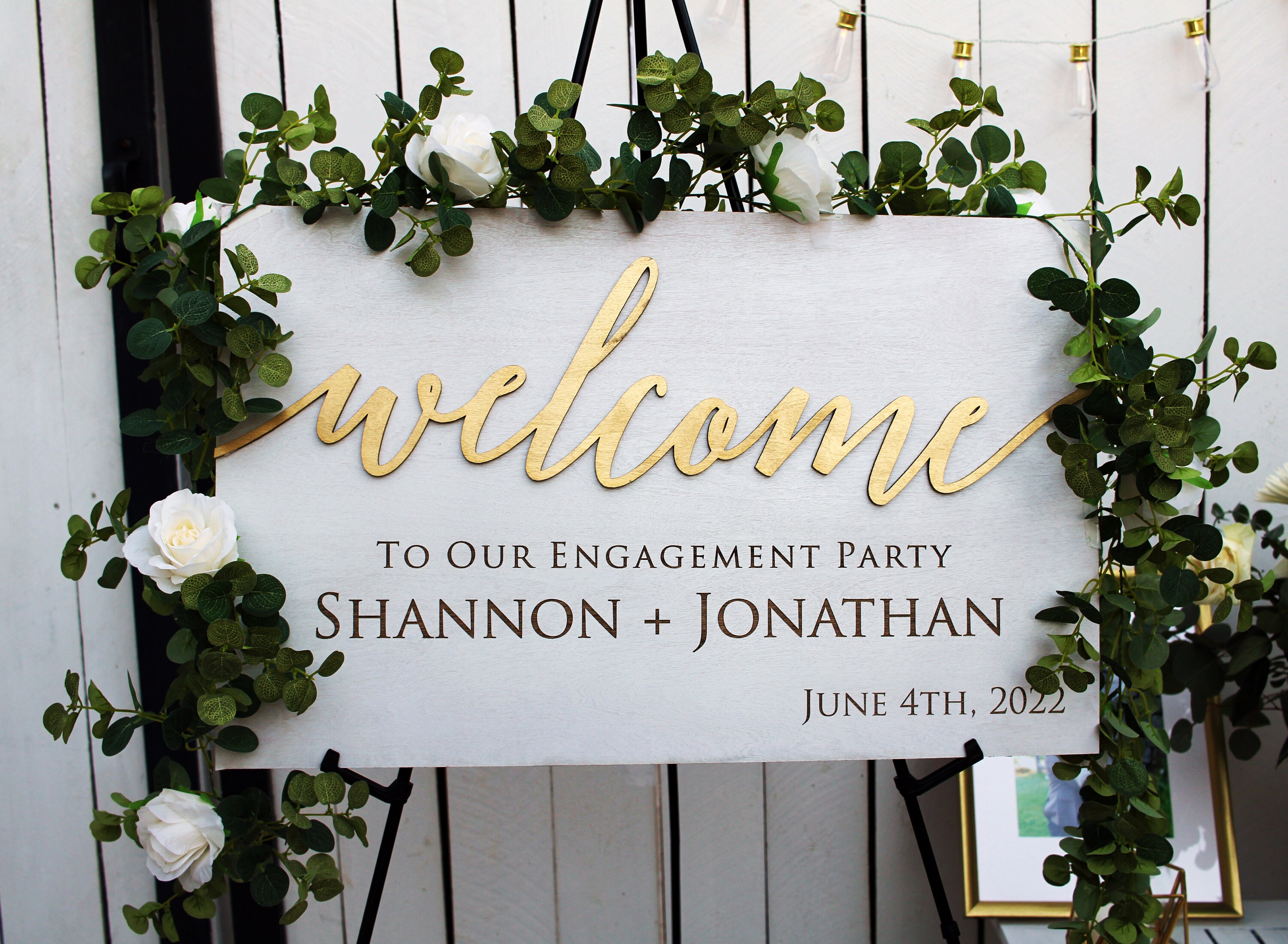 Wedding Welcome Sign Large Welcome Sign White and Gold Welcome - Etsy
