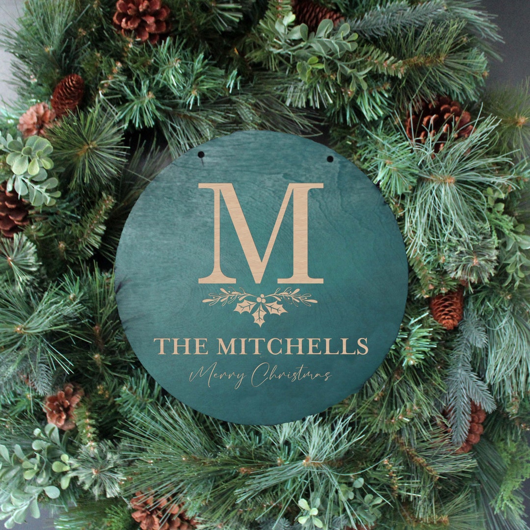 Personalized Christmas Wreath Wood Sign, Custom Wood Christmas Wreath ...