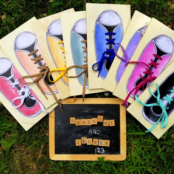 Wooden Shoe Tying Board - Etsy