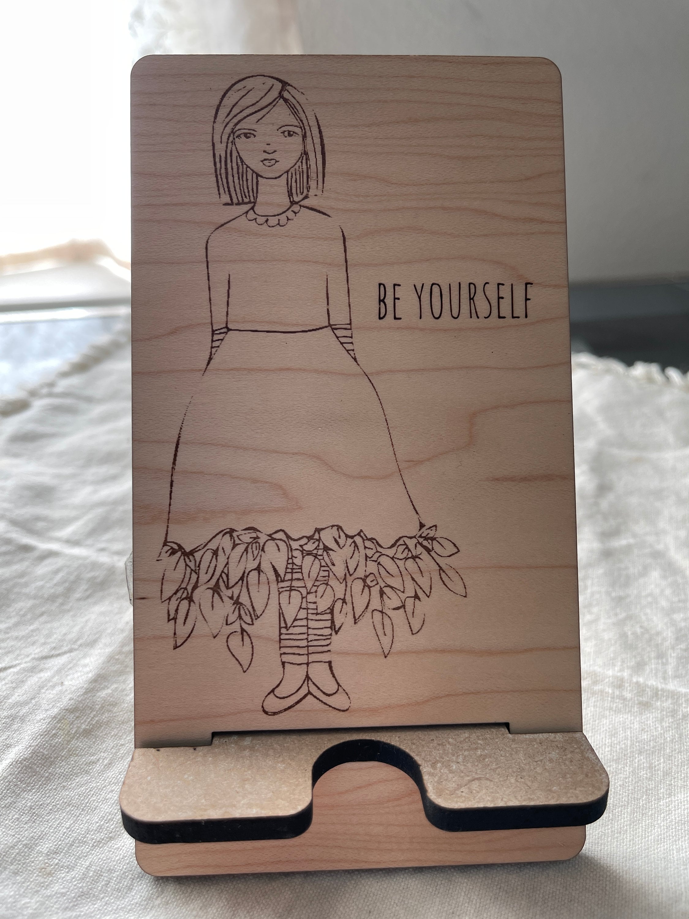 Cell Phone Holder SVG - Set up for Glowforge - Cut File With a Girl ...