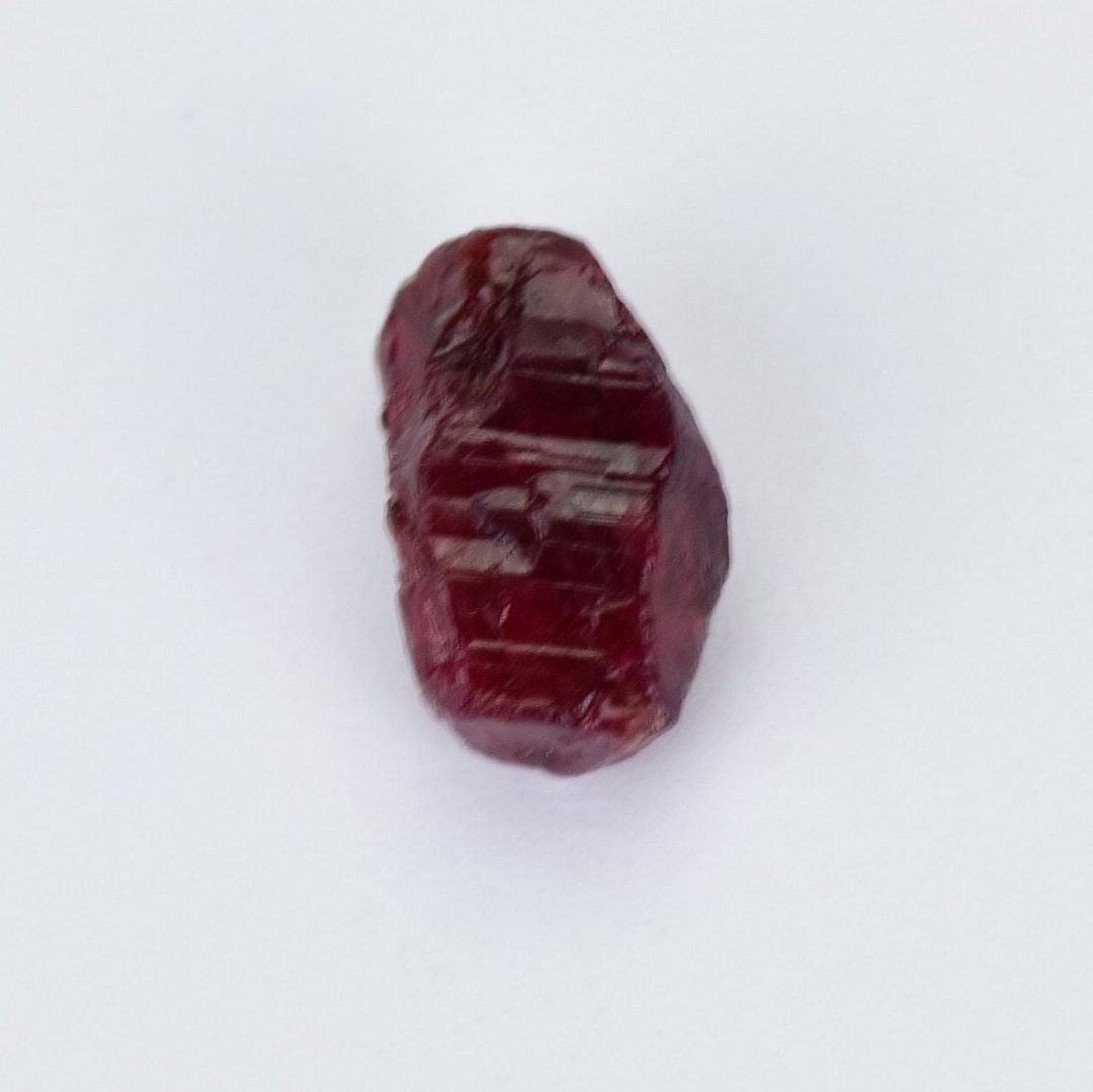 Rare 3.75ct Rough Terminated Ruby Specimen Crystal , Raw Ruby Corundum ...
