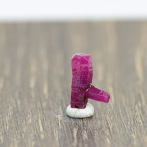 Very Nice Rare 5.5ct Red Ruby Crystals Cluster Corundum , Raw Ruby ...