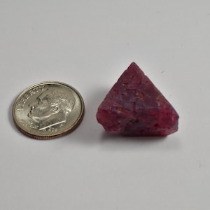 Vietnam Very Rare Macle Twin Spinel 29.25ct, Spinel Rough - Etsy