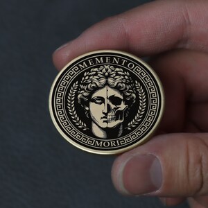 Memento Mori Challenge Coin - EDC Coin - Fathers Day Gift - Boyfriend ...