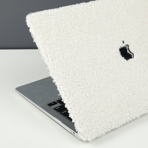 Plush White Leather MacBook Case, MacBook Pro 14 2021, MacBook M1 Pro ...