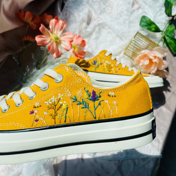 Custom Converse - Etsy