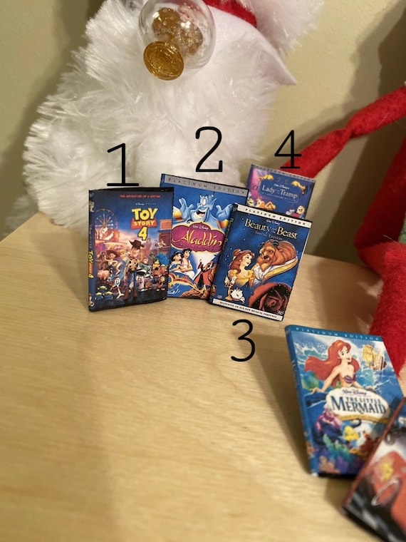 Elf on the Shelf Movie Night Ideas - Mom. Wife. Busy Life.