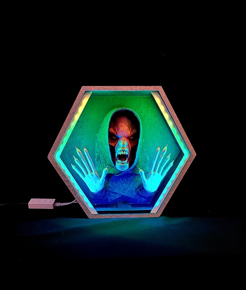 Demon Alien Hexagon Diorama ,sound Sensitive-wifi - Etsy