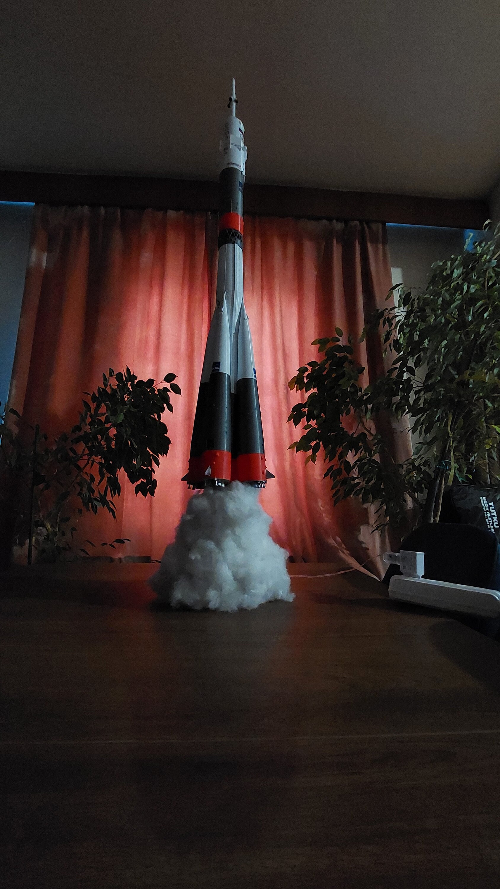 SOYUZ-FG 1/50 Scale With Jetpack Smoke Effect 130 Cm - Etsy