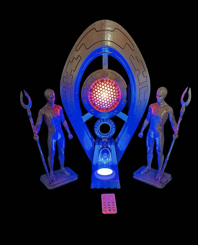 Alien Teleport Diorama, RGB Illuminated - Etsy
