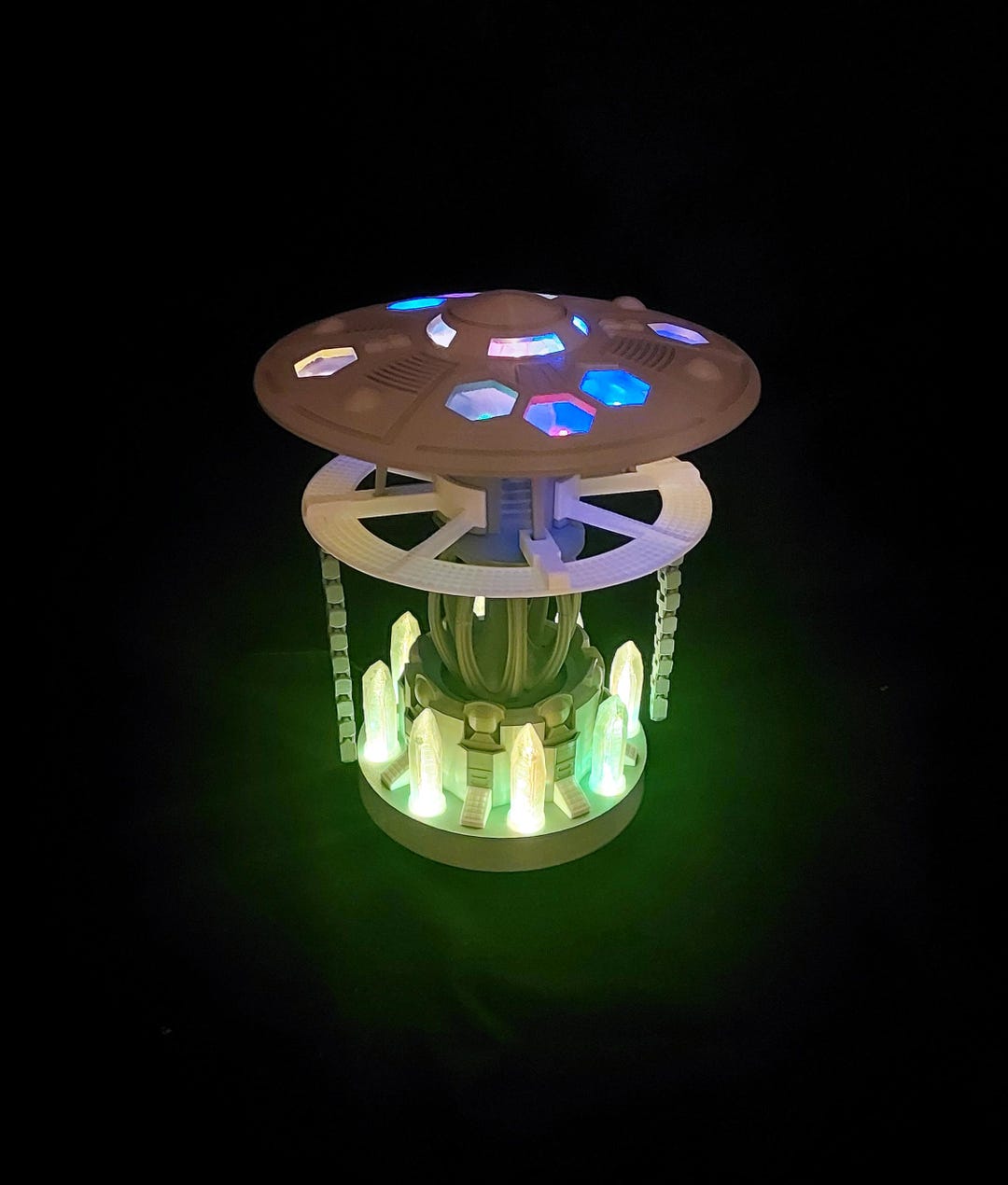 RGB Illuminated UFO Crystal Charging Station: Alien Sci-fi Decor - Etsy