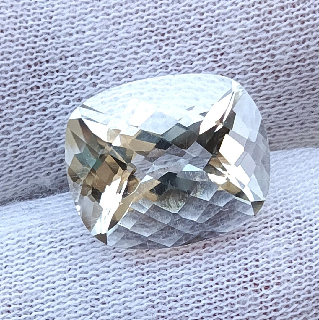 Cushion Cut Crystal Quartz Gemstone, Checkerboard Facet (7.80 Carat) - Etsy