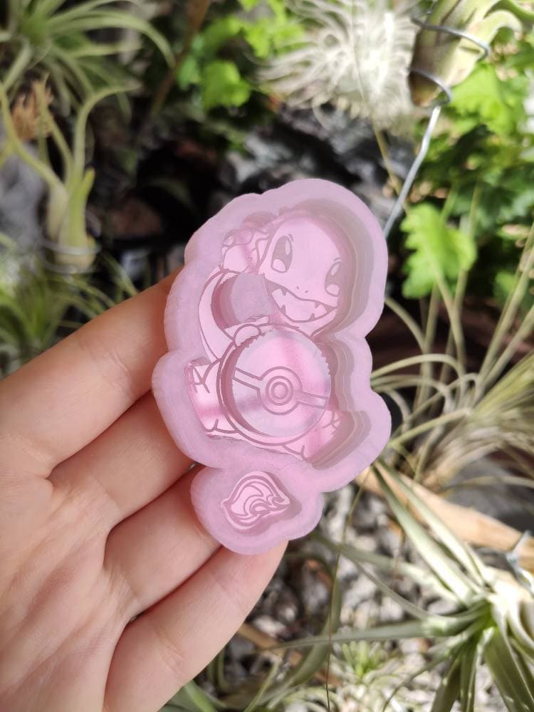 Shaker Pokemold Pokeball Pika Char Bulbasaur Indigo - Etsy