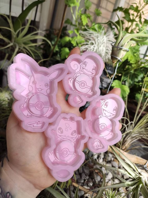 Shaker Pokemold Pokeball Pika Char Bulbasaur Indigo - Etsy