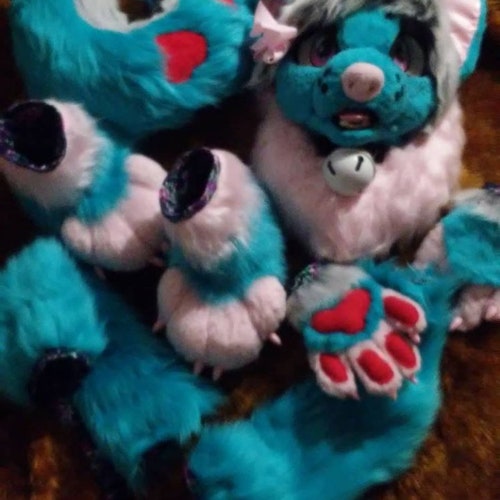 Custom WOLF Airbrushed Fursuit Handpaws Tail With Silicone - Etsy